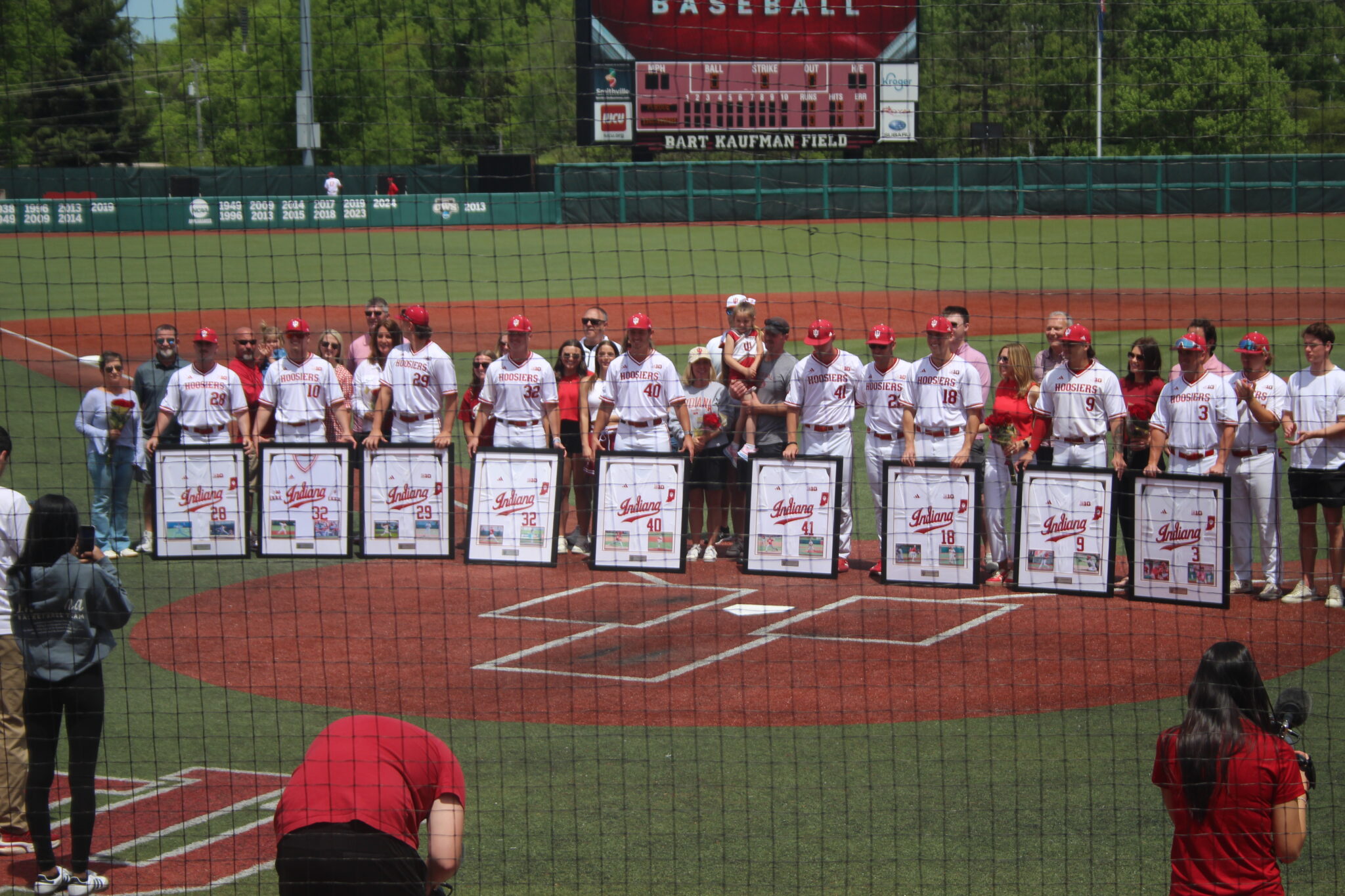 Hoosier bats struggle on Senior Day – iubase.com